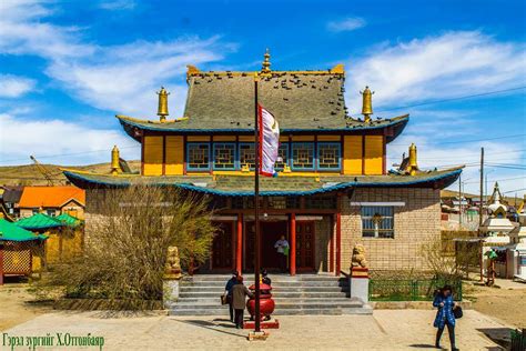 ХАӨМС буюу Хүн ам өрхийн мэдээллийн сан нь хүн амын тооллого хоорондын тоог хянах анхан