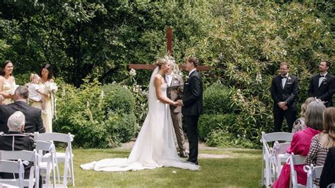 Samara Hoekendijks Stylish Wedding Was Steeped In Tradition