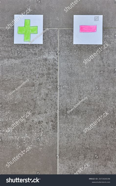 Pros Cons Comparison Table Made Floor Stock Photo Shutterstock