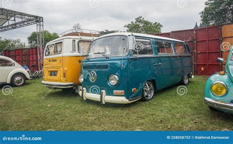 Lowered Blue Volkswagen Type 2 T2 Crew Cab On Jogja Vw Festival
