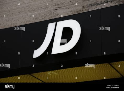 JD Logo am Store in Berlin *** JD logo on the store in Berlin Stock ...