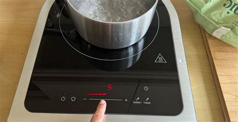 Our Expert S Smeg Portable Induction Hob Review Woman And Home