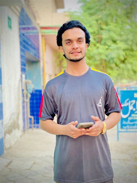 Dr Arbaz Malik 🇧🇭 👑 Arbazmalik38 • Instagram Photos And Videos