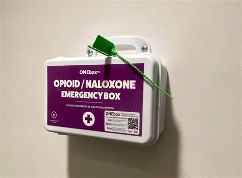 Pilot Program Passes Through Sga Senate Brings Narcan To Campus