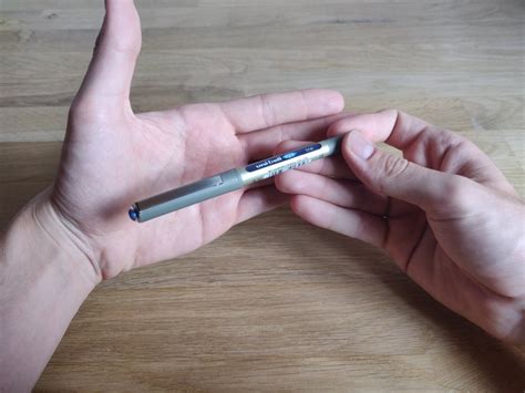 Zaubertrick Erklärt Stift Verschwinden Lassen „flipstick