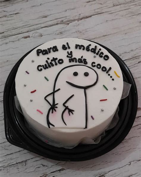 Queen Of Cakes 🤭😅 Deformitos Cake Buttercreamcake