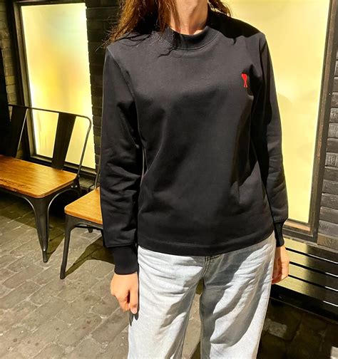 뉴욕부티크 요즘 단독으로 착용해도 너무 예쁜 가을 시즌 🍁 편안하고 소재좋아 인기많은 아미긴팔티를