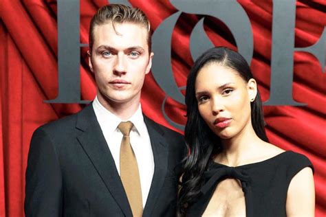 Nara Smith Wears A Very Un Trad Wife Dress For Sexy Mom And Dad Date Night With Lucky Blue In