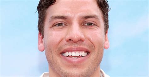 슈워제네거 가정부 불륜 혼외 아들 가족사진엔 못 꼈지만 아버지 존경”