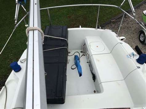 Sailboat Ericson 26 1989 Fin Keel One Owner As Is Recent Int