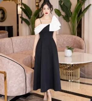 Gold Athena Nina Duong Haute Couture