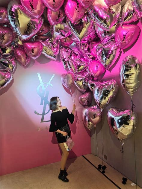 입생로랑뷰티 성수 팝업 러브샤인팩토리 캔디글로우립밤 신제품 만나보기 포토존스탬프이벤트선물예약 등 네이버 블로그