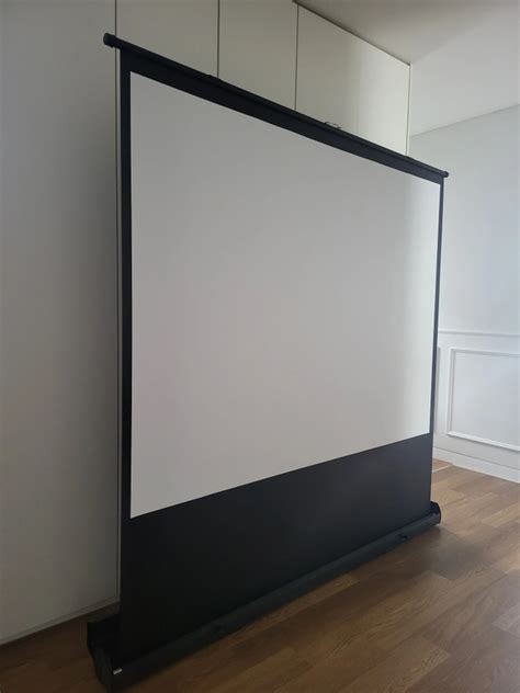 휴대용 빔스크린 80인치 당근 중고거래