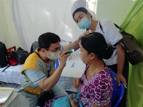 တပ်မတော်ပင်လယ်သွားဆေးရုံရေယာဉ် သံလွင် ရခိုင်ပြည်နယ်၊ မာန်အောင်မြို့နယ