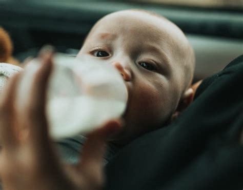 Botol Susu Terbaik Untuk Si Manja Agar Tidak Keliru Puting