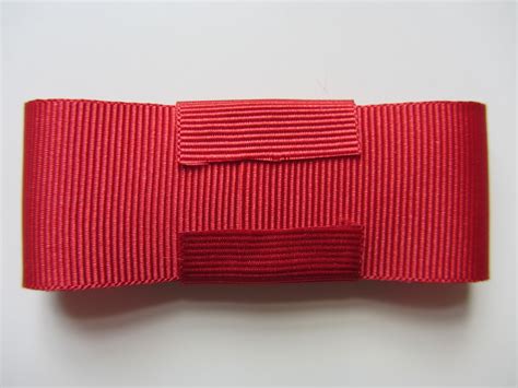 The Bumbling Bee The Mini Bow Tutorial