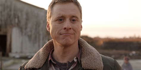 Resident Alien Season 4s Rotten Tomatoes Score Achieves A Rare Trend