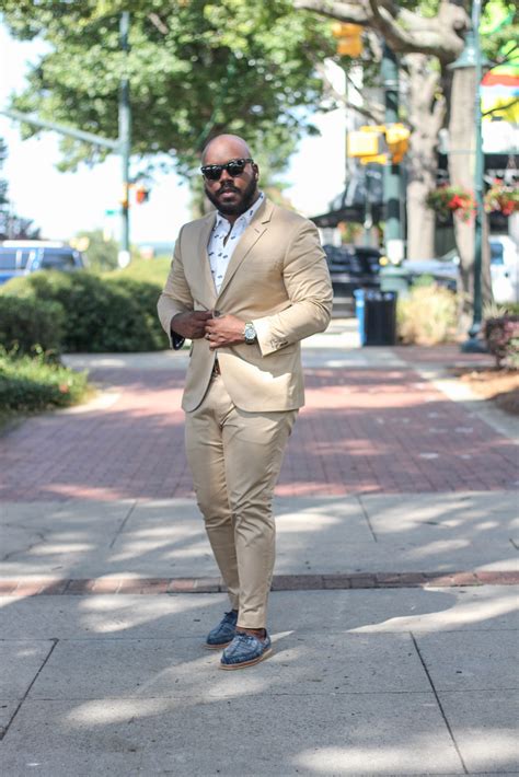 Dapper NOTORIOUSLY DAPPER