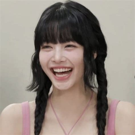 Im A Mess Sweet Soul Beautiful Person Girl Icons Cute Icons Wifey