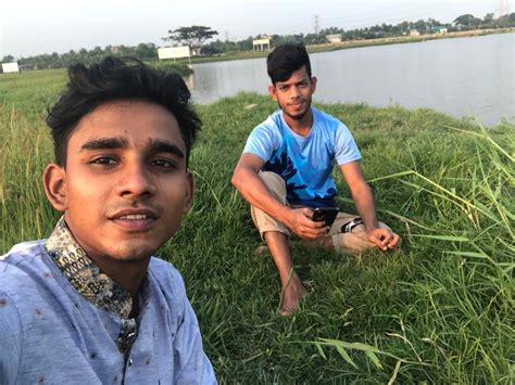 Emon Sheikh On Linkedin 👋 Hi Im Emon Sheikh Here Are A Few Things