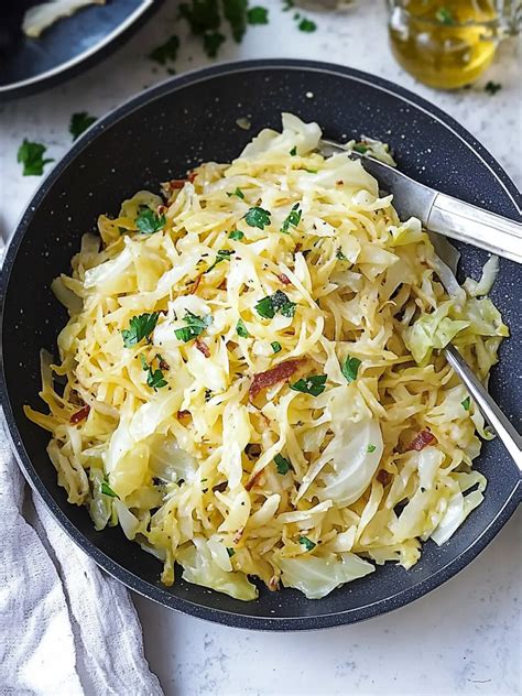 Easy Polish Haluski Comforting Fried Noodles And Cabbage Delight
