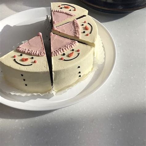 Food에 있는 Vlarie님의 핀 케이크 아이디어 새해 케이크 크리스마스 케이크 디자인