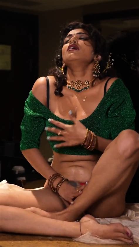 Famous Tamil Actress Lavanyamanickam Shows Boobs Ass Pussy And Blowjob For First Time