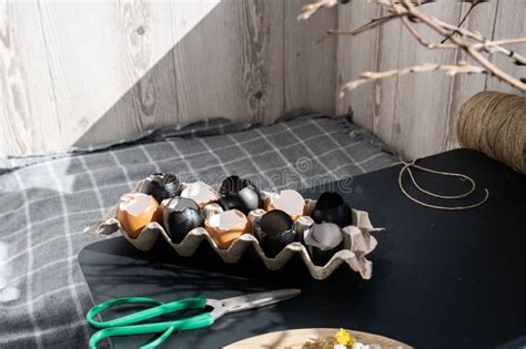 Creating Easter Holiday Decoration From Egg Shell Diy Do It Yourself