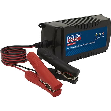 12v 8a Automatic Battery Charger And Maintainer 40ah To 120ah Batteries 230v Diy At Bandq