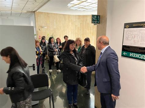 НОИ Враца празнува Иван Грозданов черпи за 60 годишен юбилей снимки