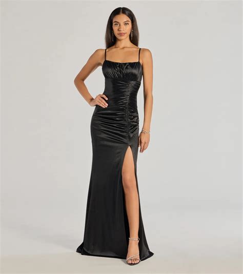 Black Sleek Dresses And Windsor