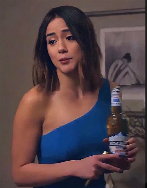 Picture Of Chloe Bennet