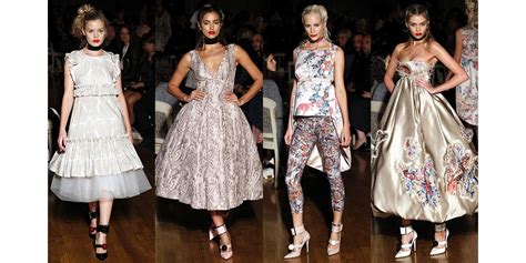 Le Casting De Stars Du Défilé Giles Printemps été 2016 High Low Dress