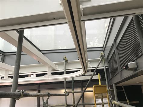 Level 36 Atrium Salesforce Tower Integral Cradles