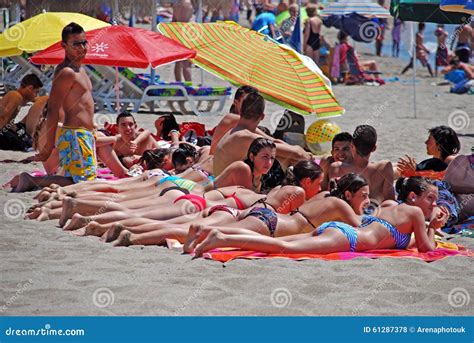 What Does Sunbathing At Danelle Perez Blog