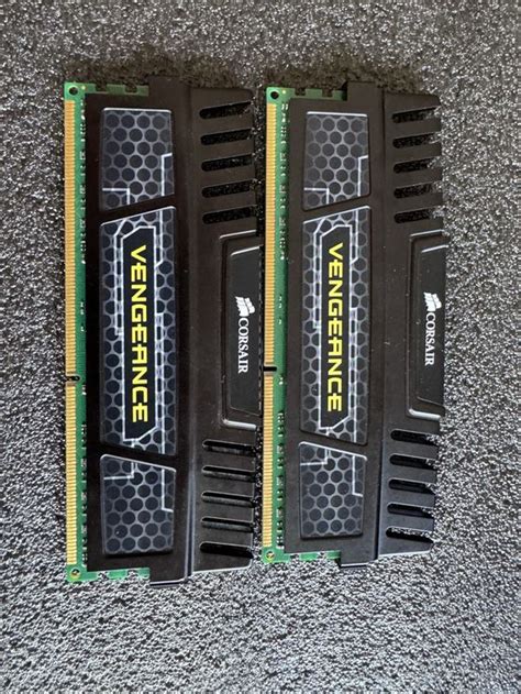 Corsair Ddr3 Gebraucht In Lugano Für Chf 2 Mit Lieferung Auf