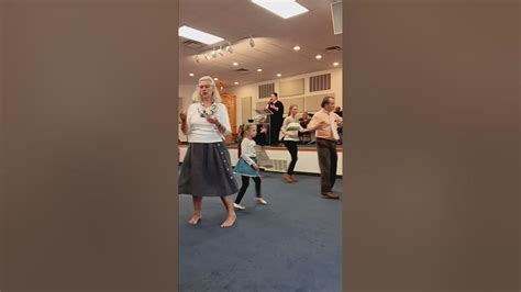 Hebraic Dancing And Torah Procession ️ Yeshua Is King ️ Beth Messiah Youtube
