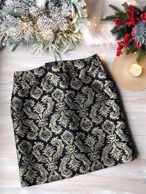 Святкова спіднця м — ціна 199 грн у каталозі Міні спідниці Купити жіночі речі за доступною ціною