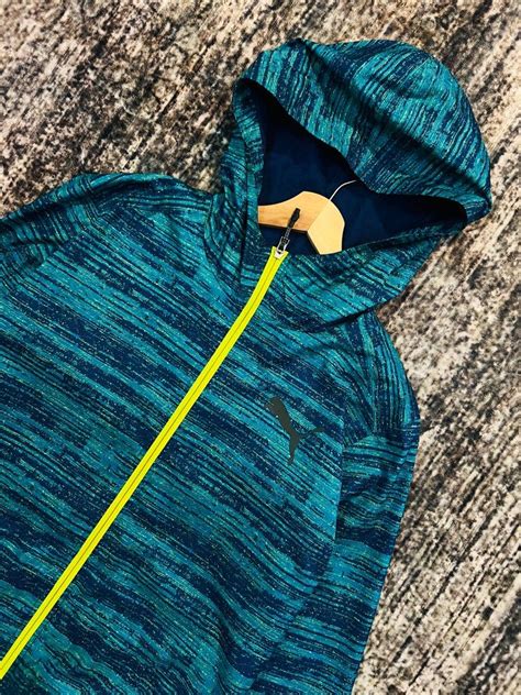 Puma Windbraeker Mens Fashion Activewear On Carousell