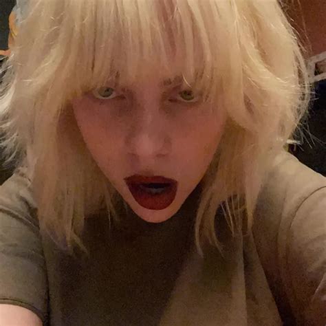 27 Exquisitely Sexy Photos Of Billie Eilish Popmedley