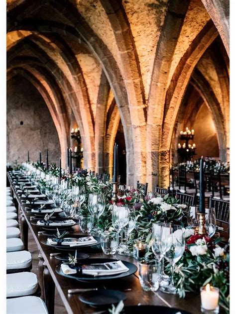33 Ways To Bring The Dark Academia Trend To Your Wedding Day Dark