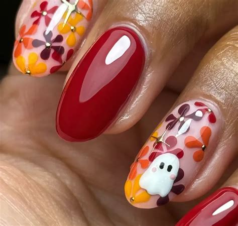 13 Spooky Ghost Nail Art Designs Perfect For Halloween
