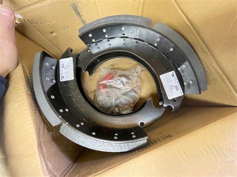 98394710 8 98394 710 0 Isuzu Bendix Brake Shoes Barnnn Ebay