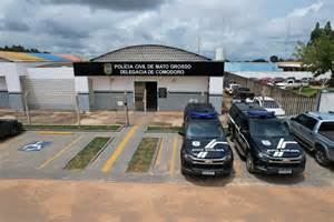 Mãe De Adolescente Estuprada Pelo Padrasto é Presa Por Interferir Na