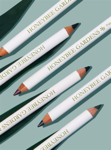Instant Shadow Stiks Vegan Long Lasting Cream Eyeshadow Honeybee