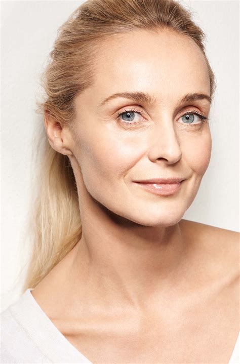 Mature Beauty Photographer London — Simon Songhurst