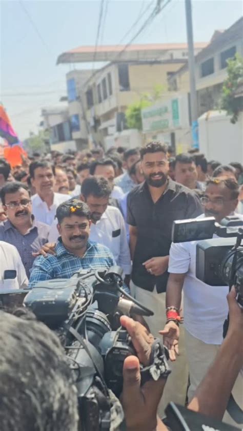 Prasanth Sivan Prasanthsivan • Instagram Photos And Videos