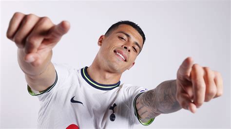 Tottenhams Pedro Porro Reacts After Arsenals Europa League Exit