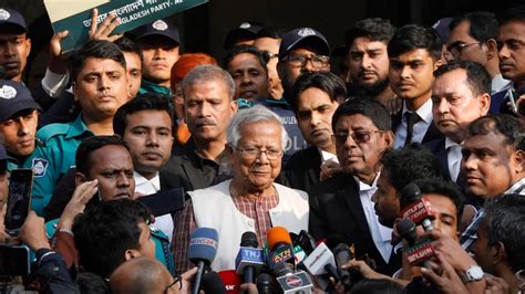 बांग्लादेश में नोबेल विजेता मोहम्मद यूनुस को छह महीने की सजा श्रम