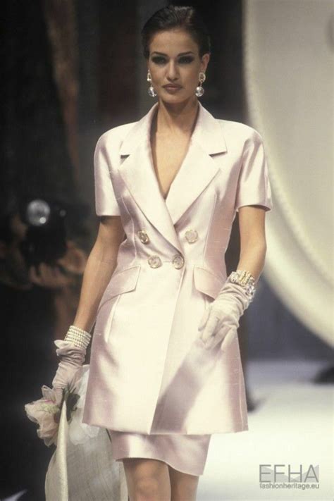 Pin On Christian Dior Par Gianfranco Ferré 1989 à 1996